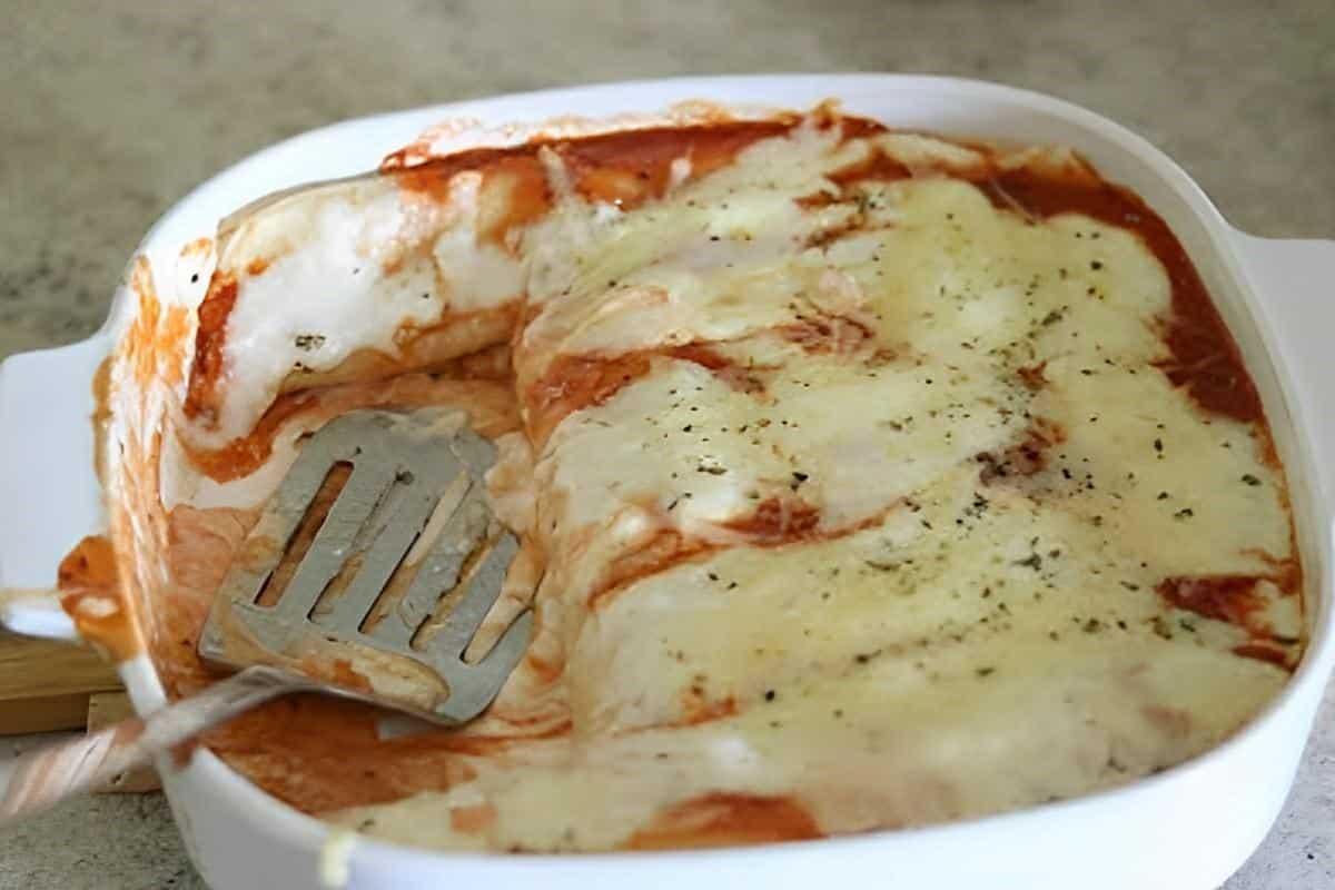 Panqueca De Frango Cremosa E Perfeita Para O Almoço Em Família